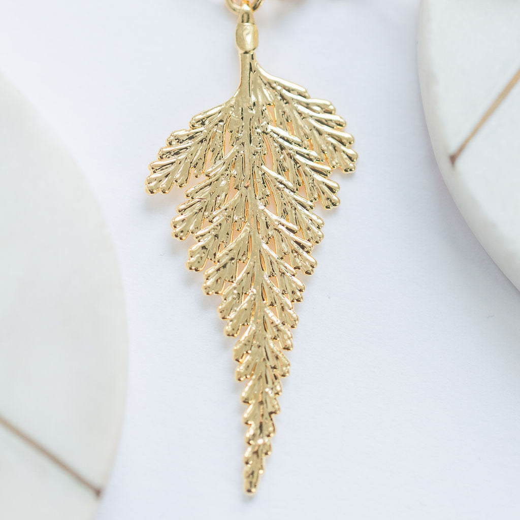 Fern Necklace - Long Chain – CARLA SHAW