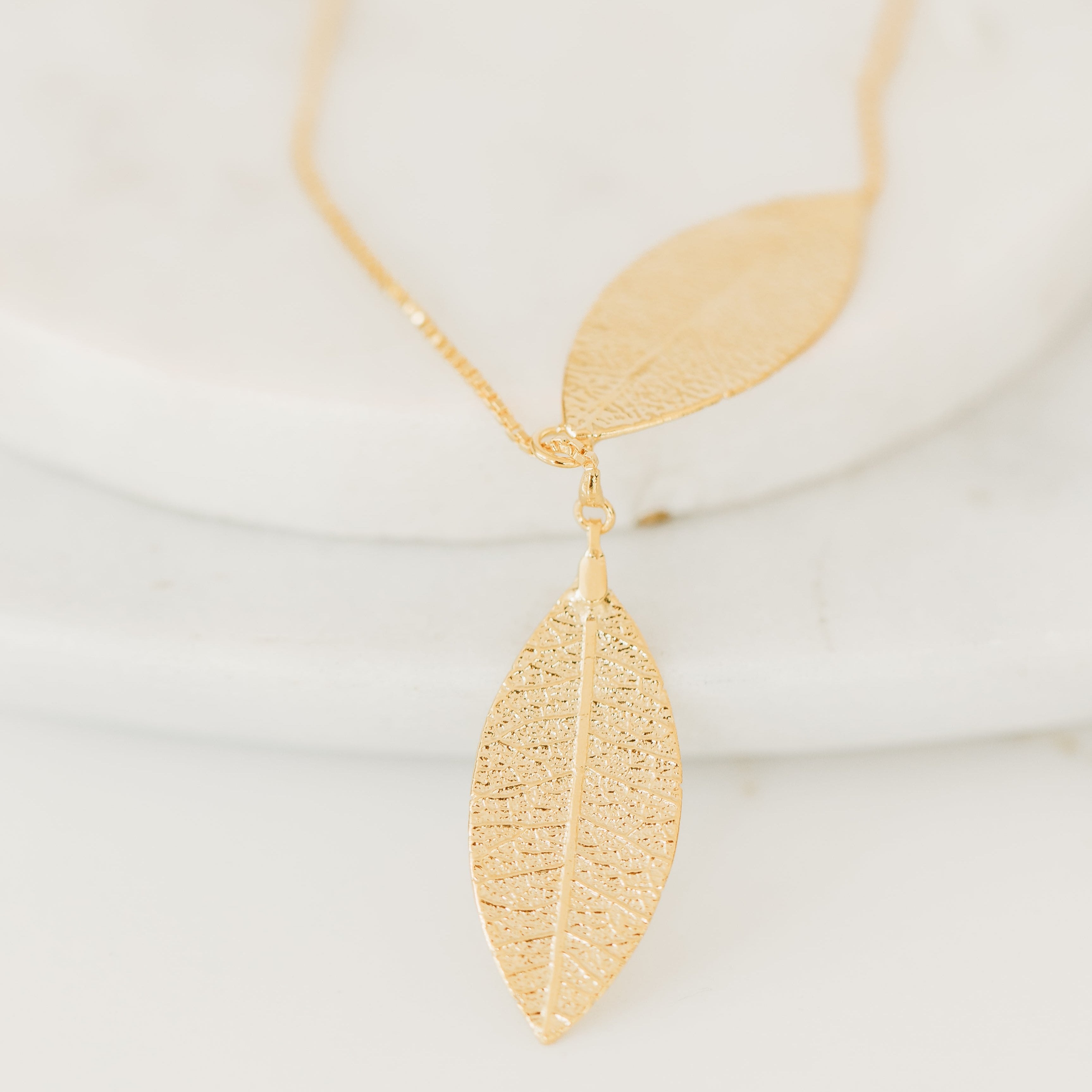 Quina ("KEEN-ah") Leaf Adjustable Necklace – CARLA SHAW