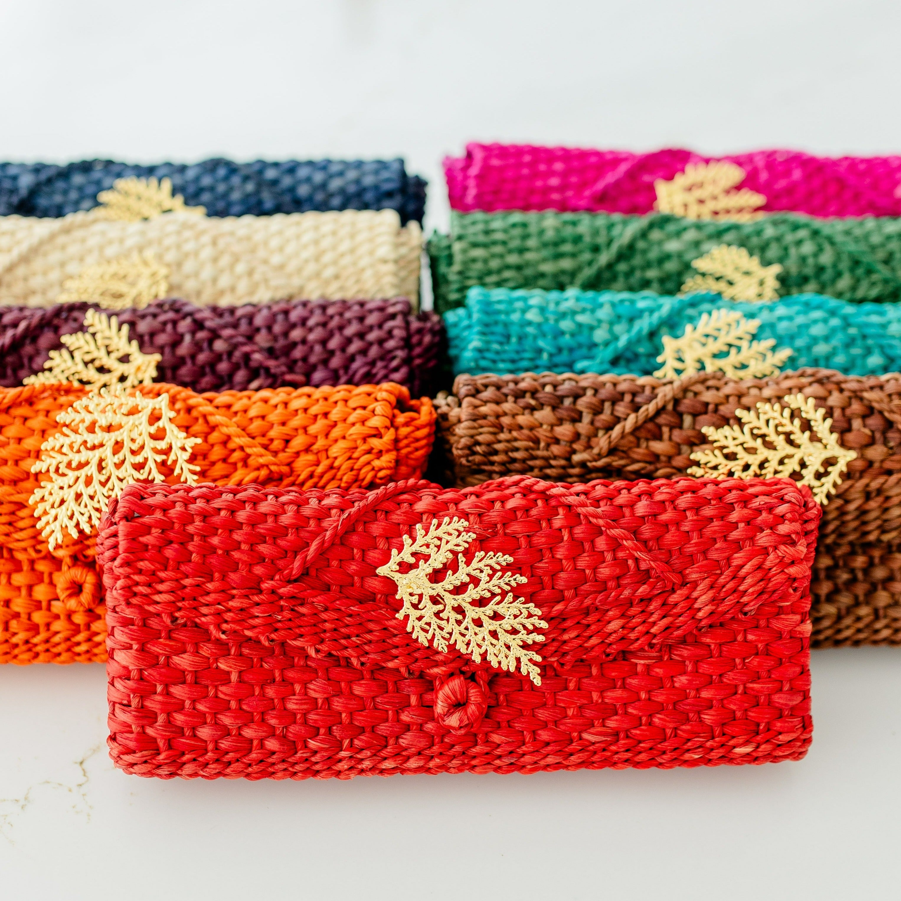 Clutch and Brooch – CARLA SHAW